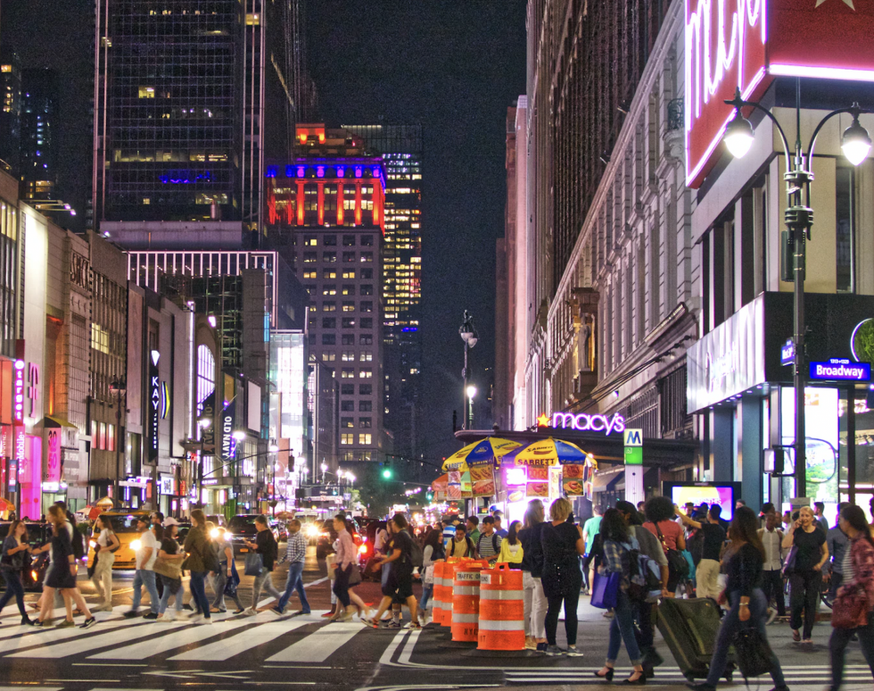 Case Over Emily Ratajkowski "Mood Forever" Instagram Post Must Go to a ...