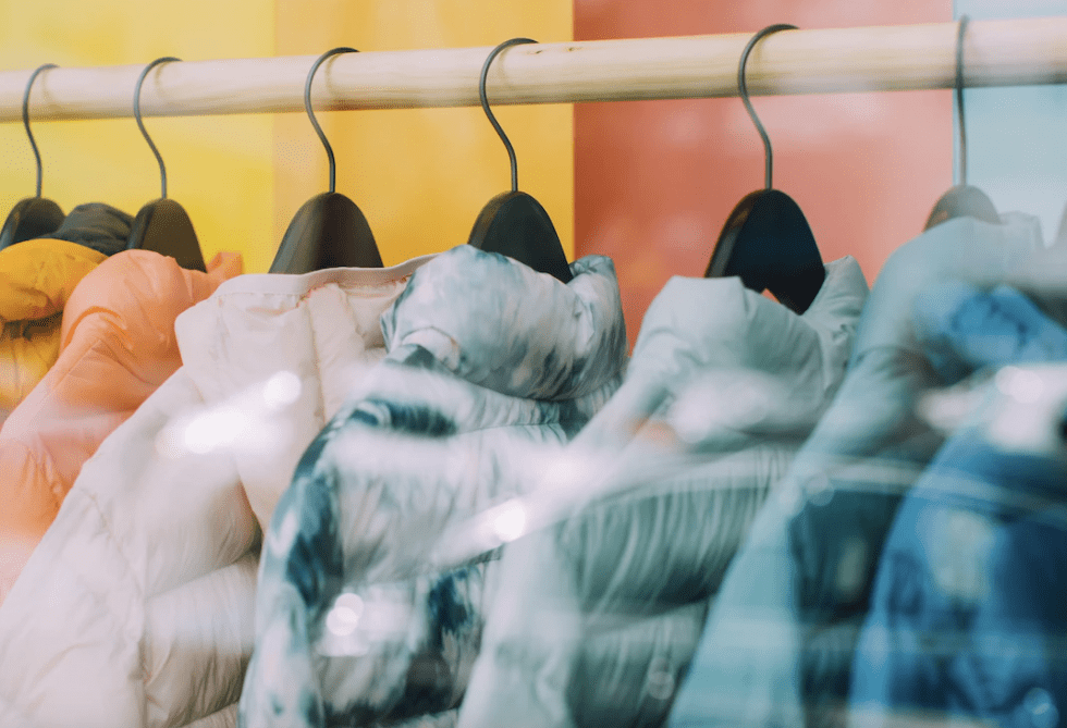 Text-to-Image AI Generators: Powerful Tech for Making Art & Fakes