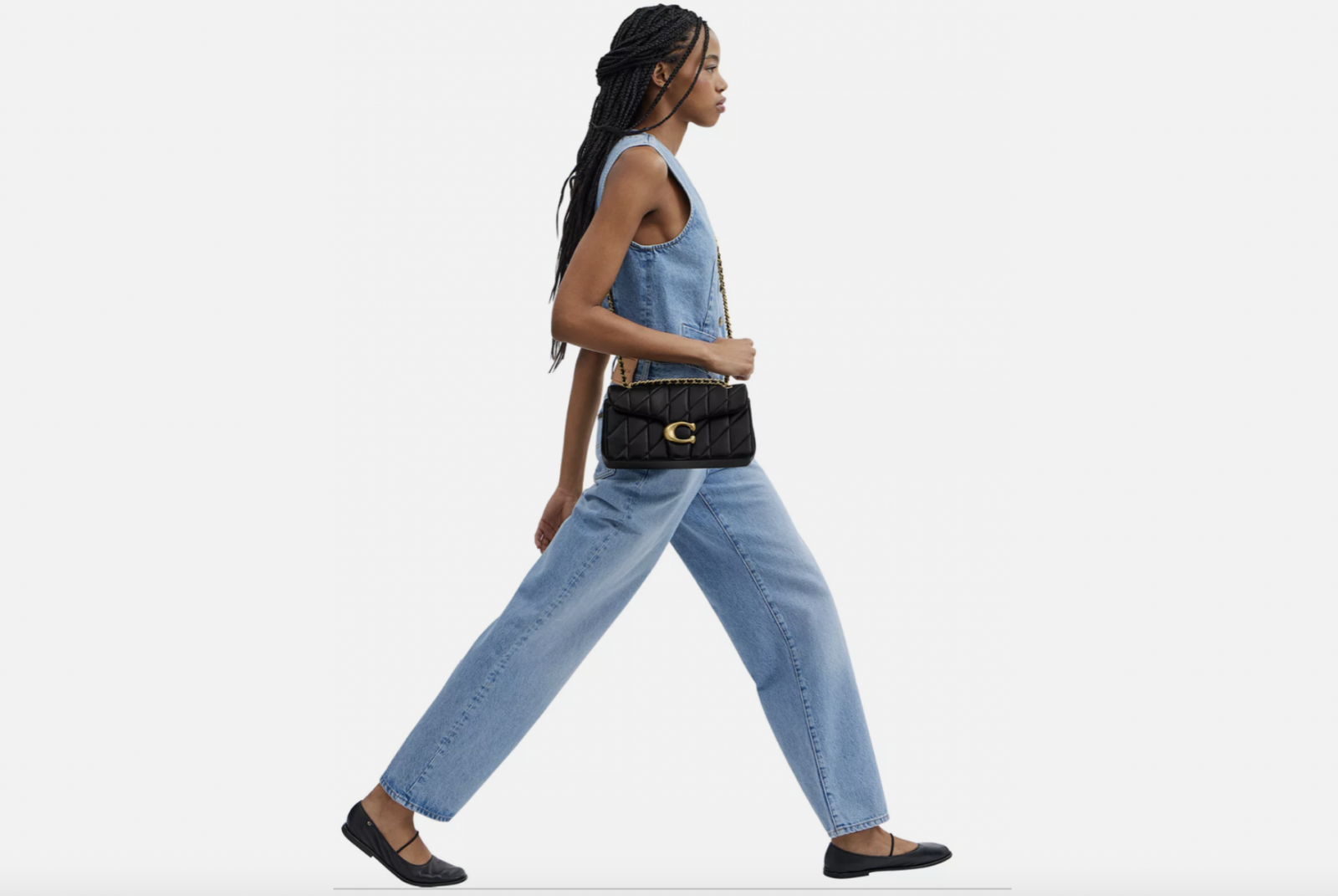 Tapestry and Capri Defend Merger, Highlighting Consumer Benefits